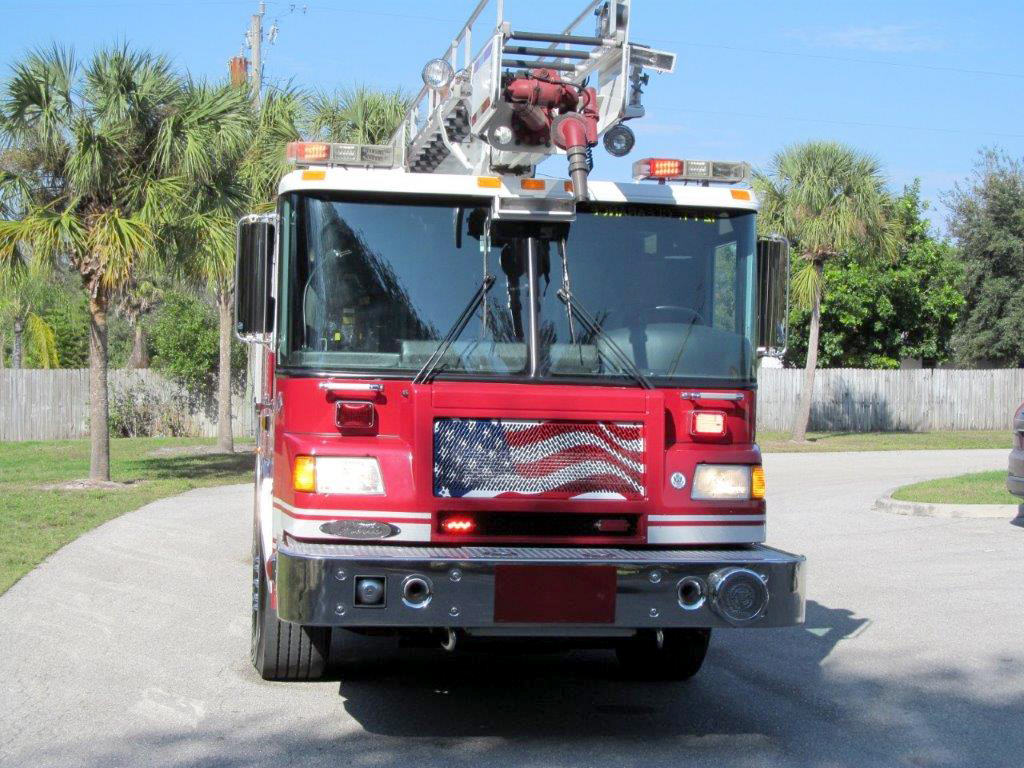 2004 Pierce Quantum 61' Skyboom | Used Truck Details