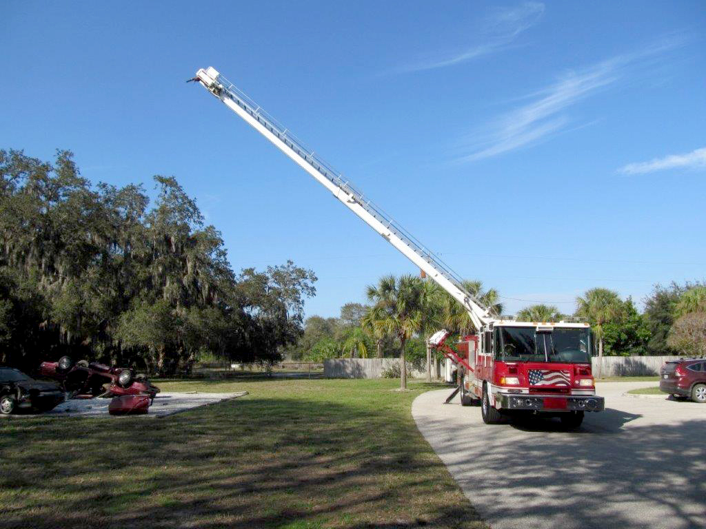 2004 Pierce Quantum 61' Skyboom | Used Truck Details