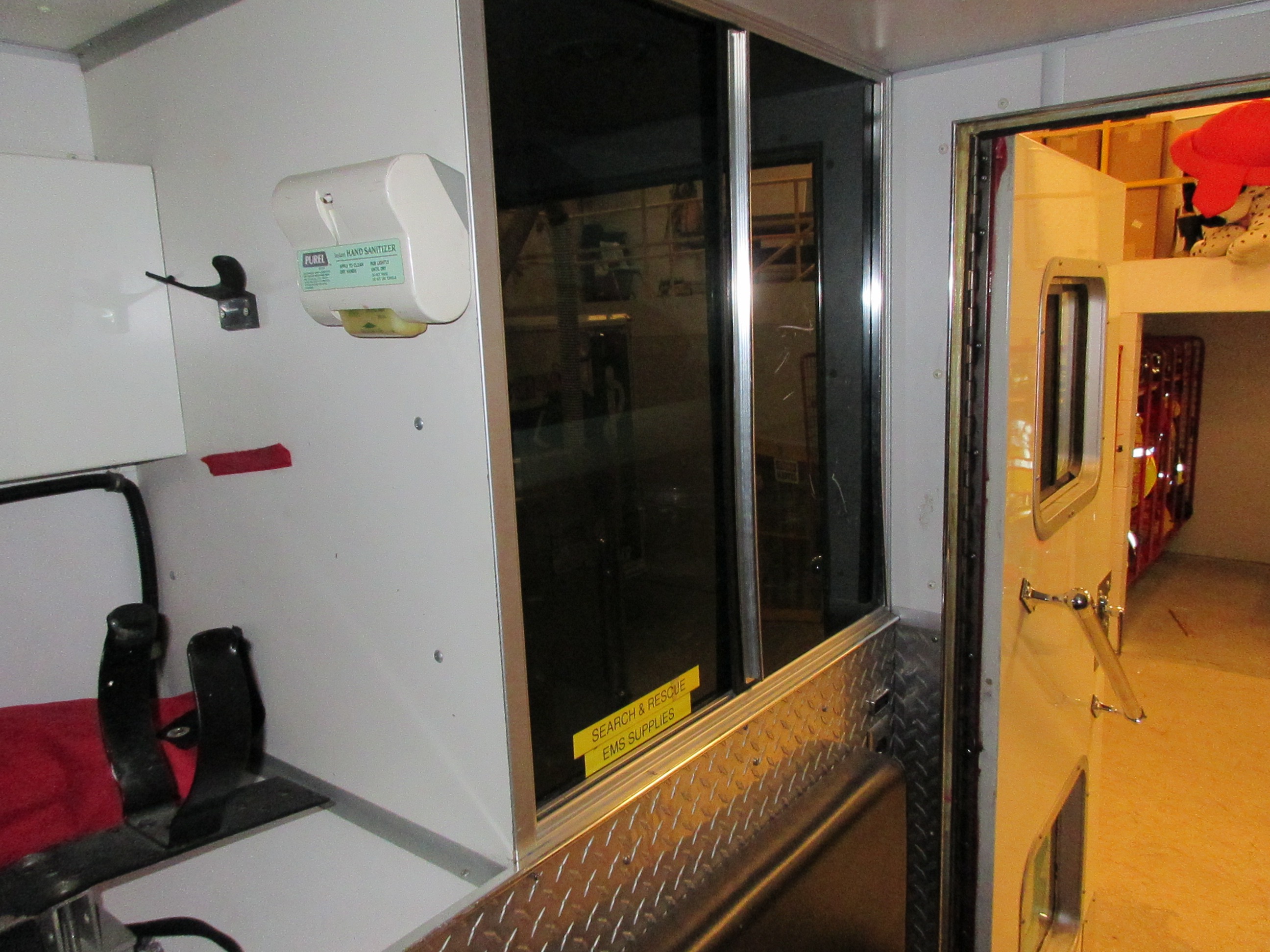 1990 Pierce GMC Walk-In Medium Duty Rescue | Used Truck Details