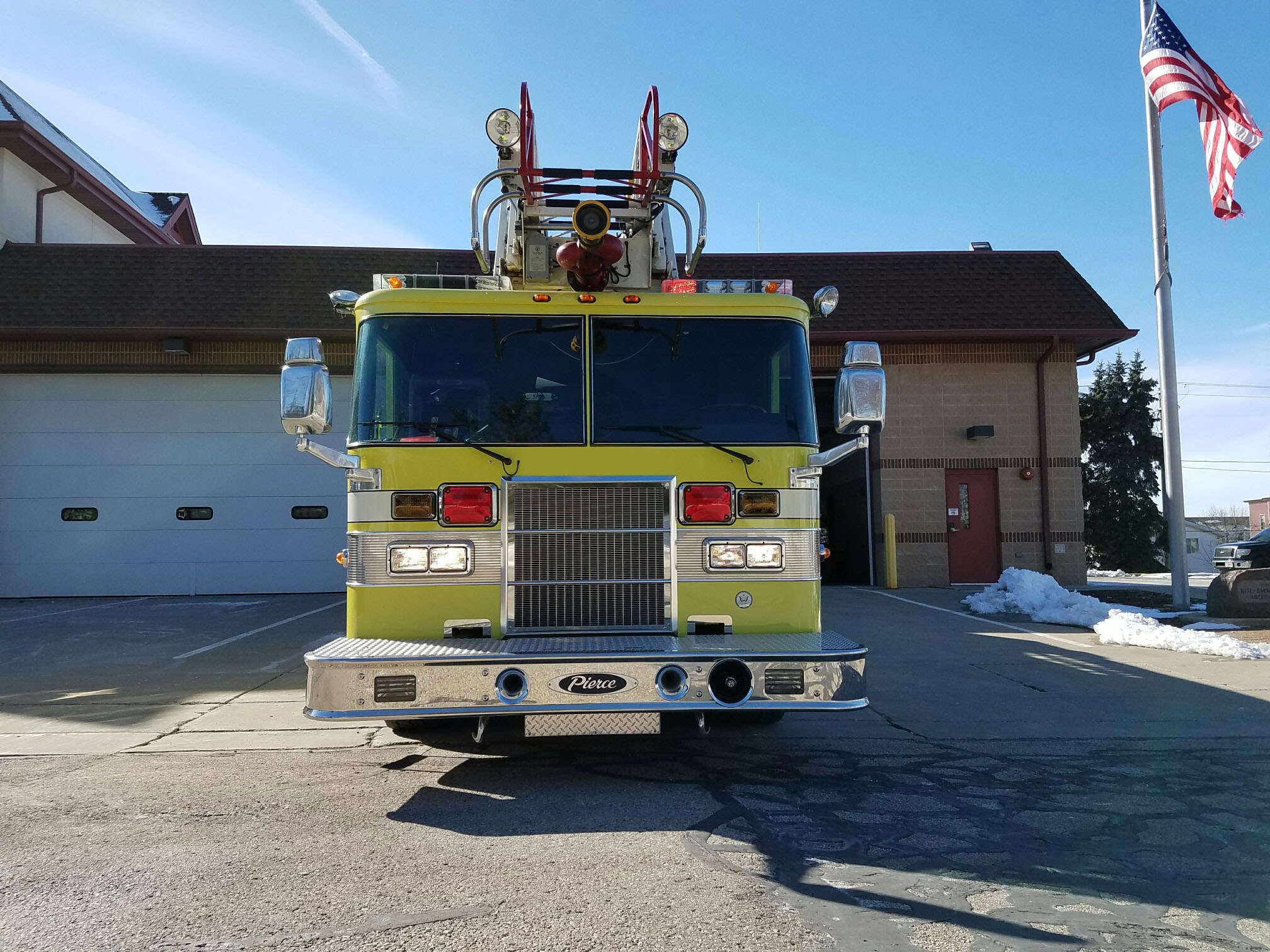 1993 Pierce Lance 105' Ladder | Used Truck Details