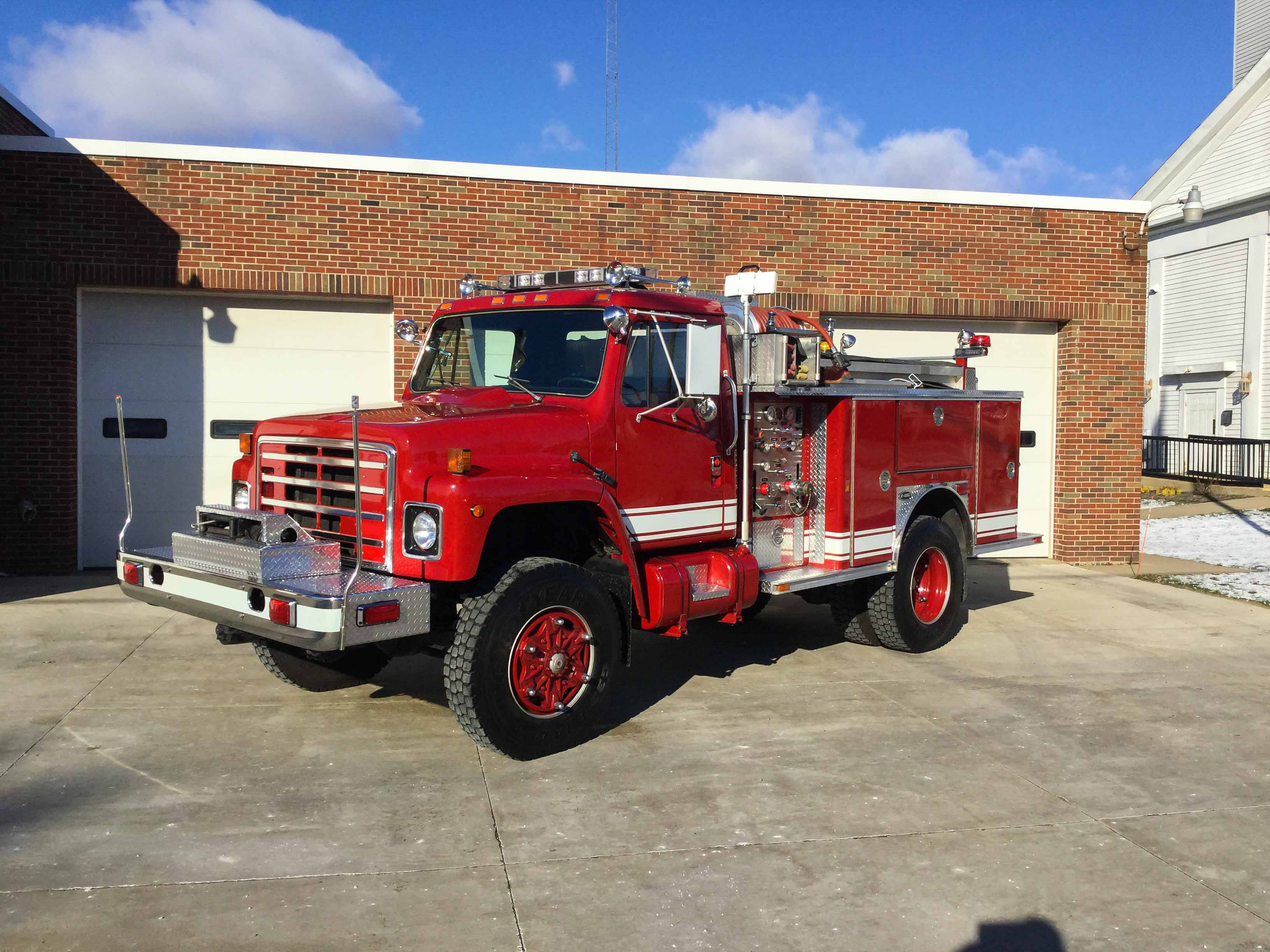 1989 E-One International 4x4 Midi Pumper | Used Truck Details