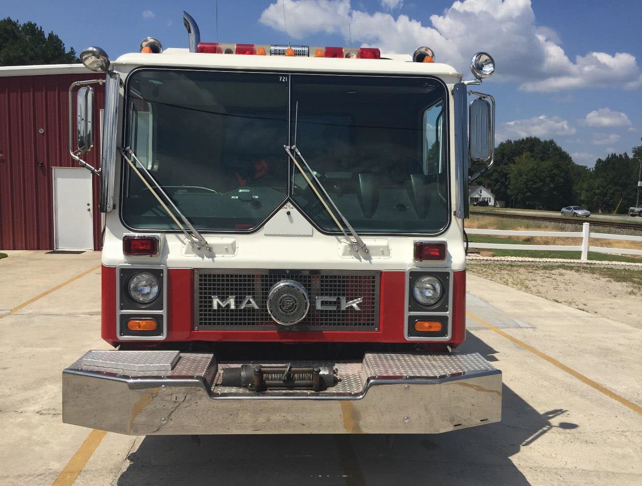 1987 Mack Walk In Rescue | Used Truck Details