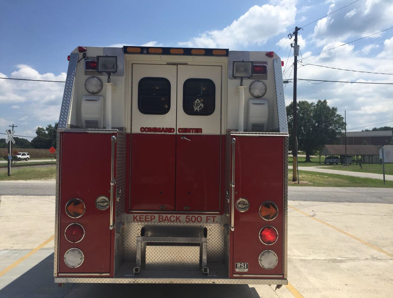 1987 Mack Walk In Rescue | Used Truck Details