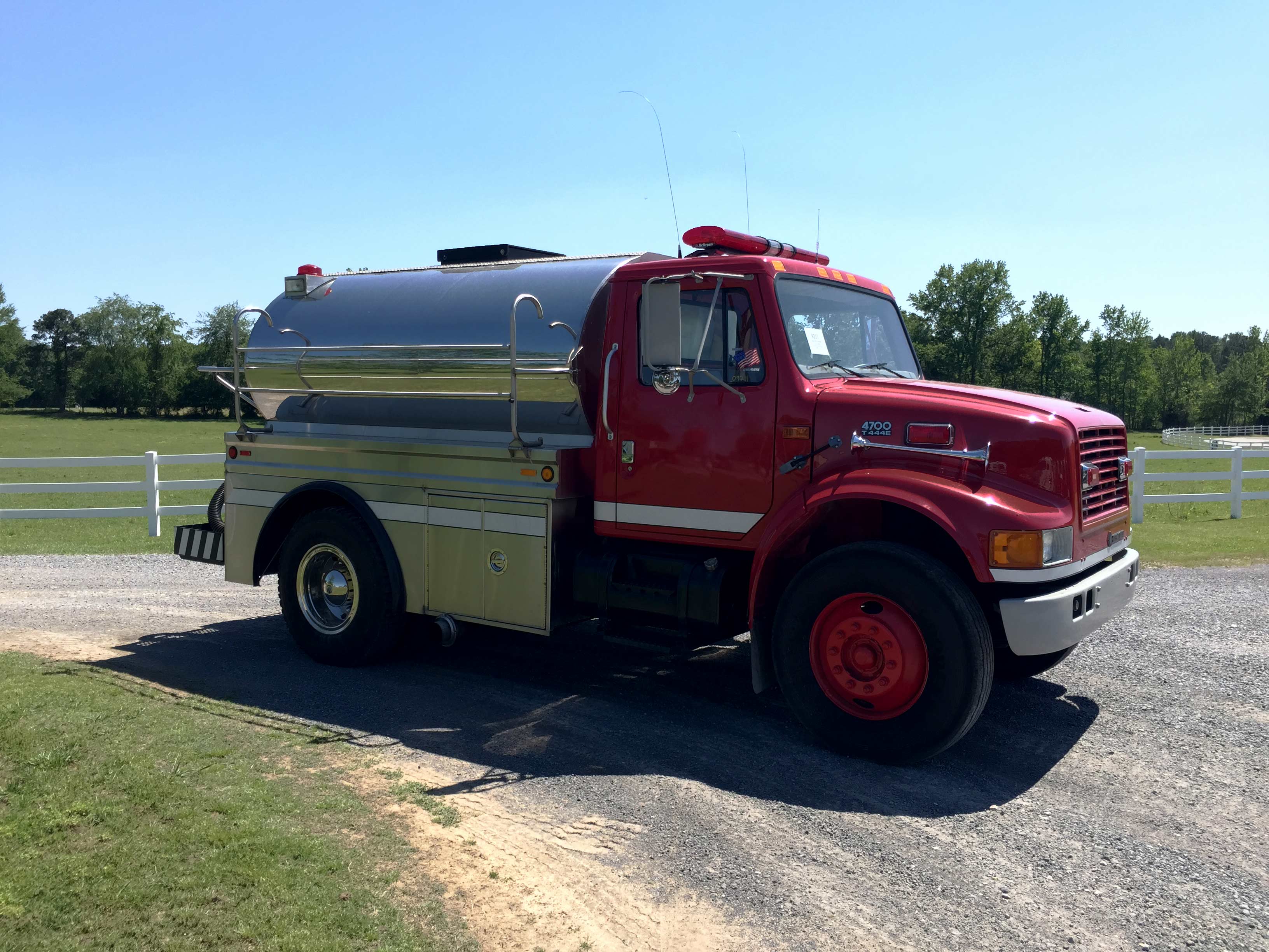 1999 International Tanker | Used Truck Details