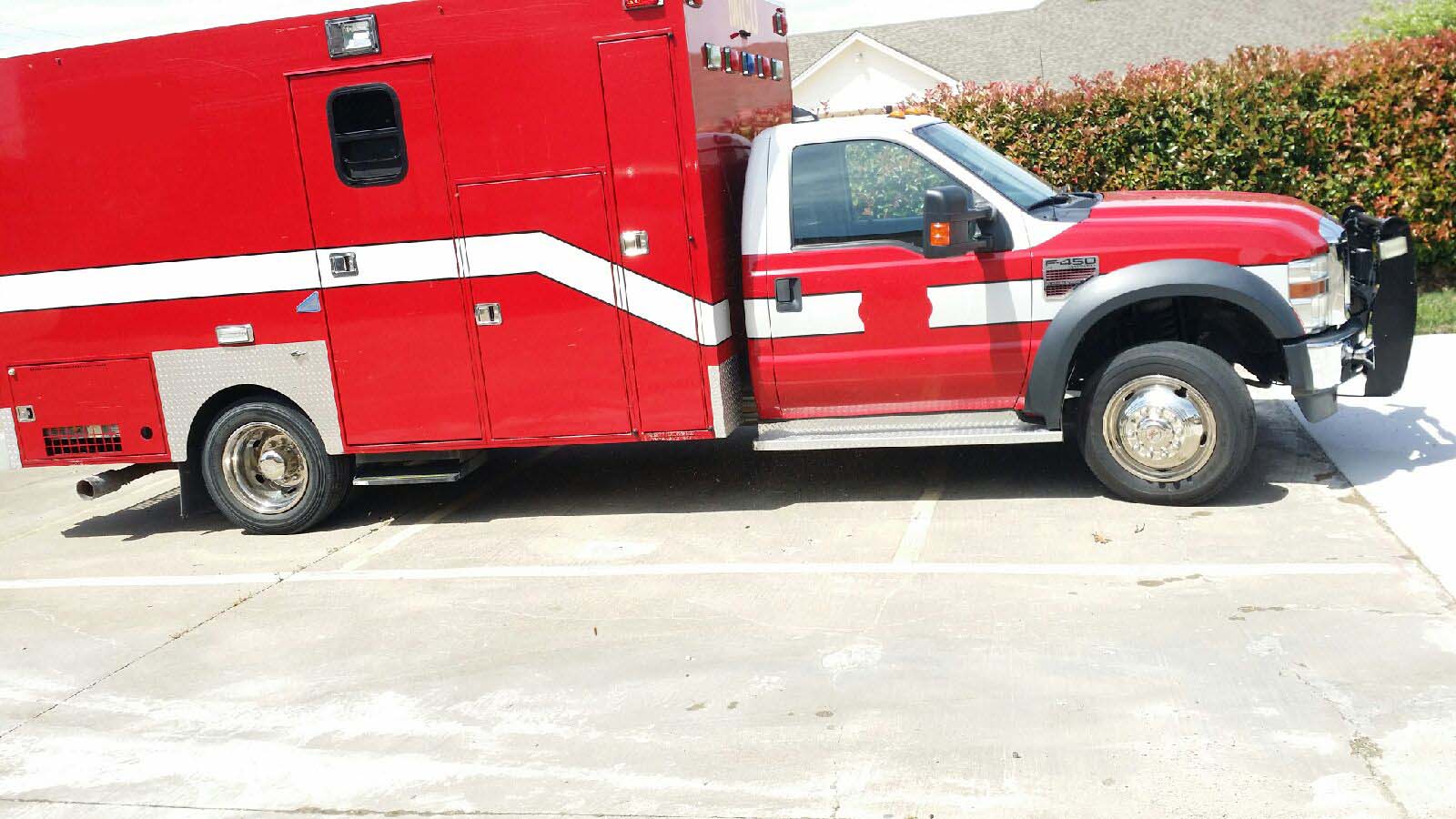 2007 Ford F-450 Super Duty Type 1 Ambulance | Used Truck Details