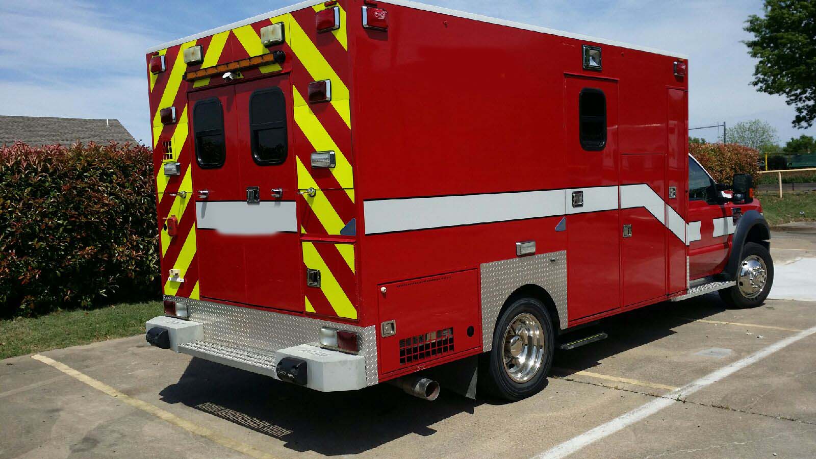 2009 Ford F-450 Super Duty Type I Ambulance | Used Truck Details