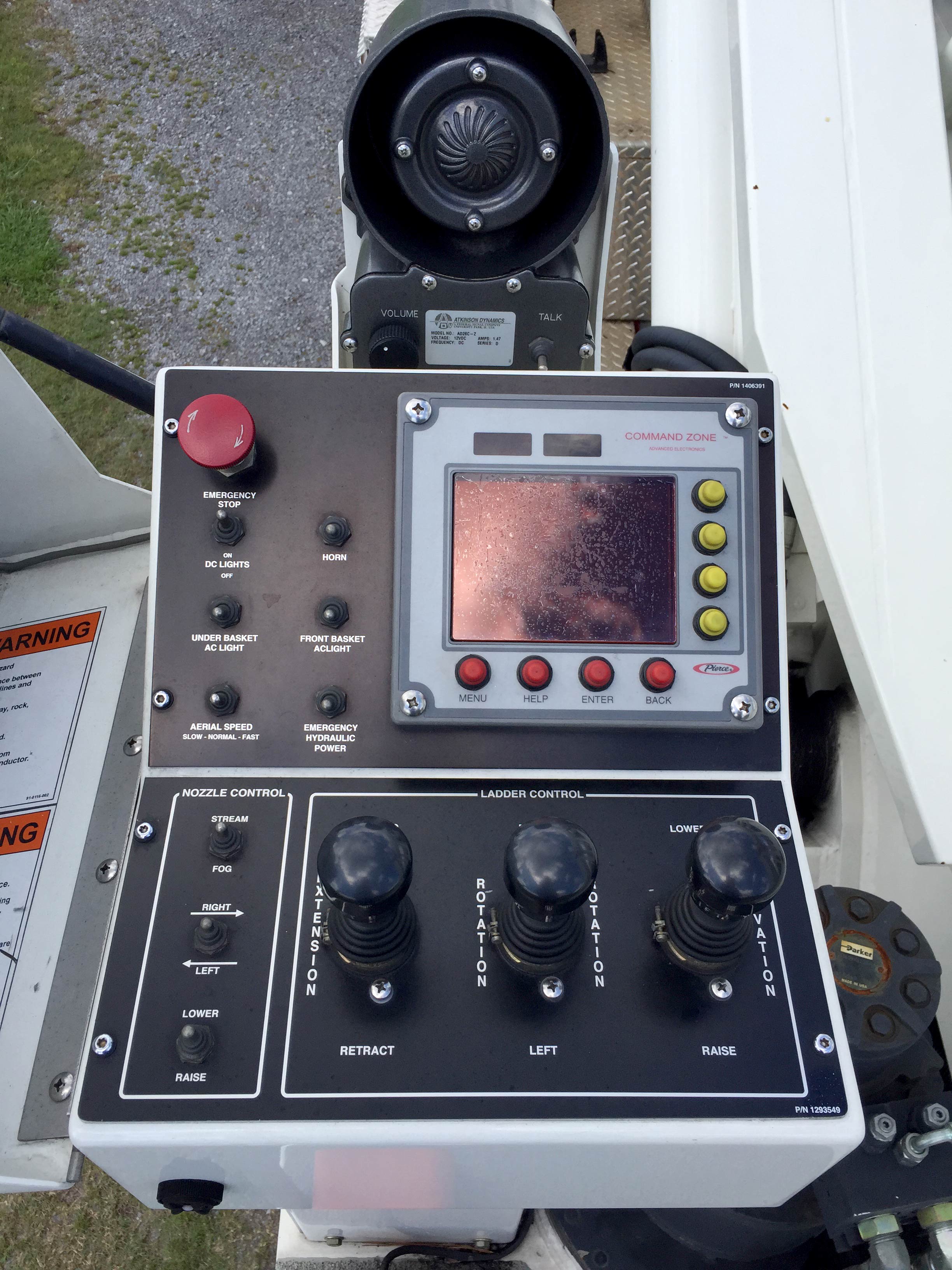 2006 Pierce 100' Platform | Used Truck Details