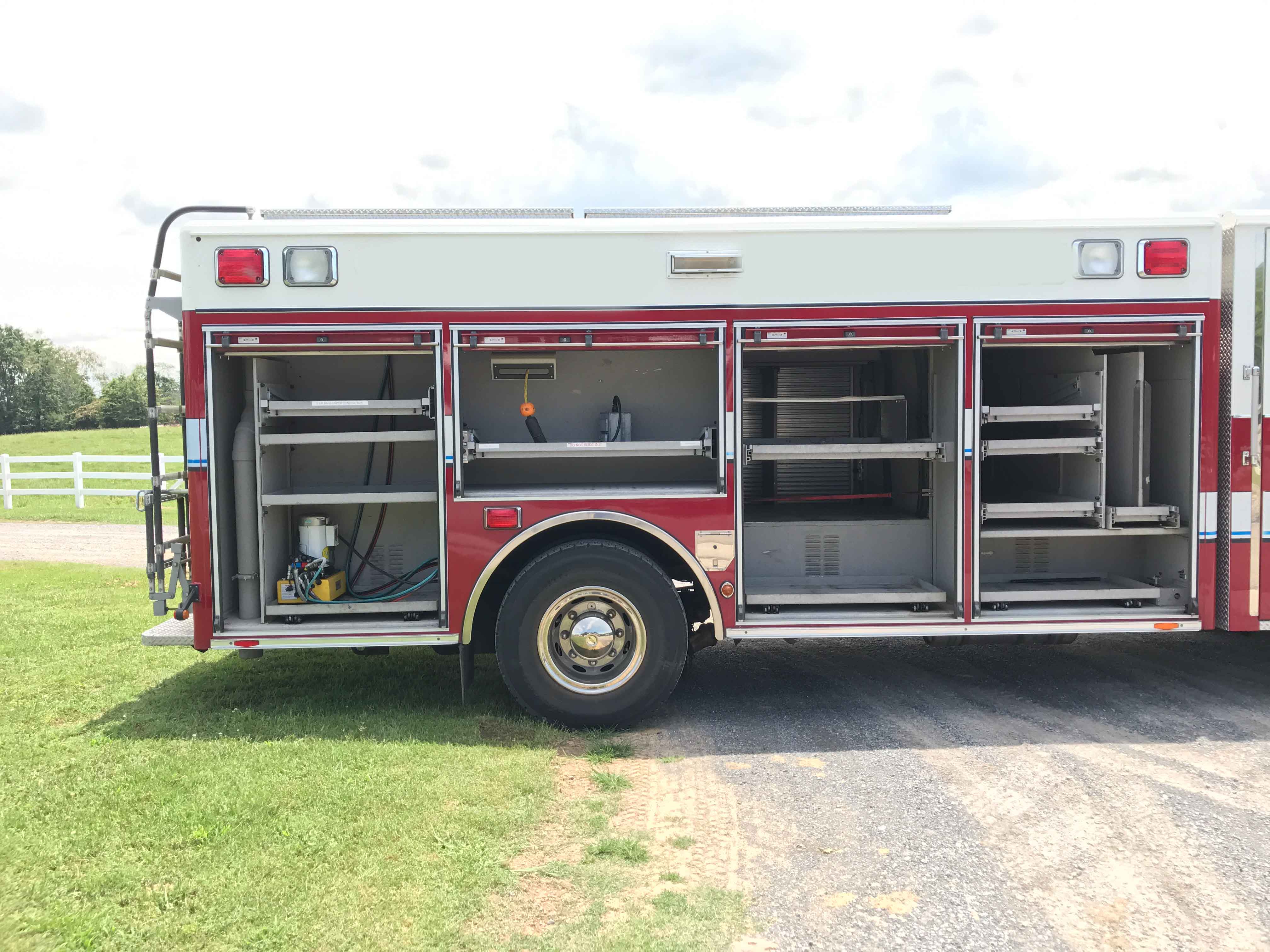2008 Pierce Saber Custom Heavy Rescue | Used Truck Details
