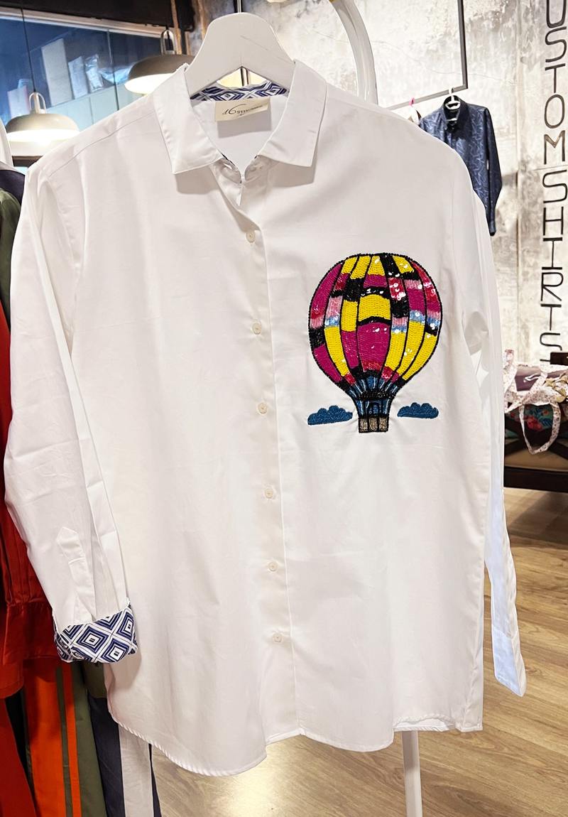 Home Women Hot Air Balloon Shirt