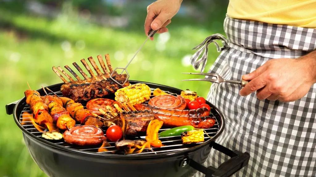 Exploring the Benefits of Bull Grill Doors – BBQ Grills, Smokers ...