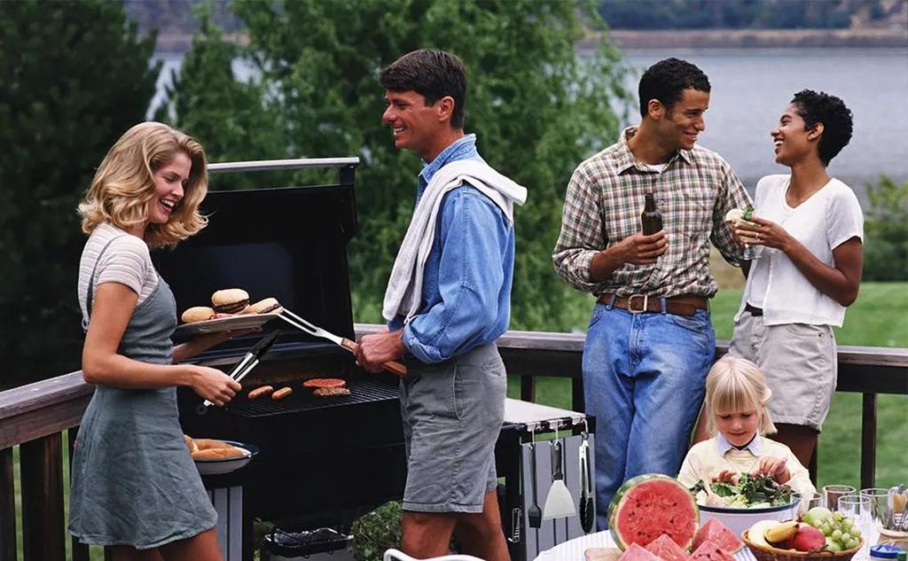 The Best Texas BBQ: A Guide to Smoky Perfection – BBQ Grills, Smokers ...