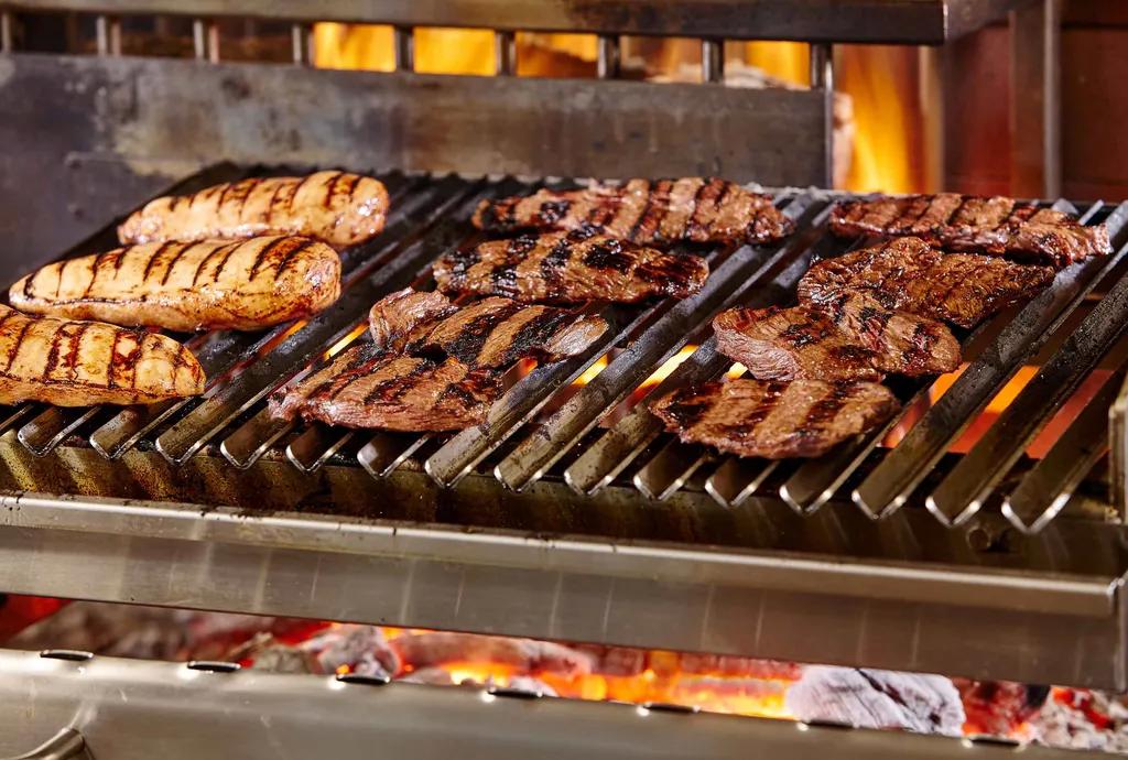 The Anatomy of Texas BBQ – BBQ Grills, Smokers, Outdoor Kitchens ...