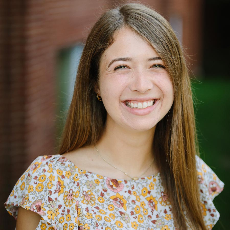 Chloe Mazer - Fourth Presbyterian Church