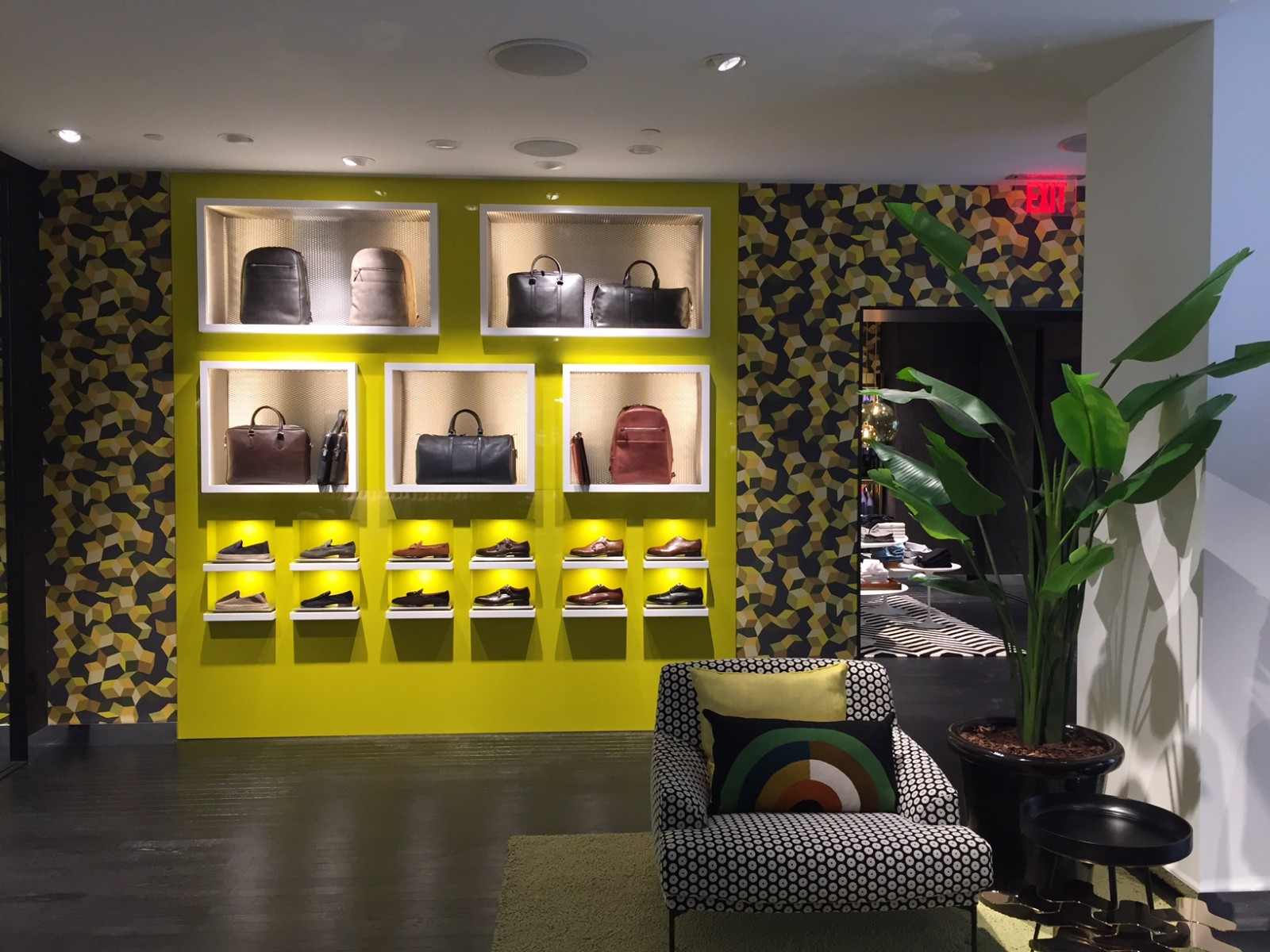 Suitsupply King Of Prussia