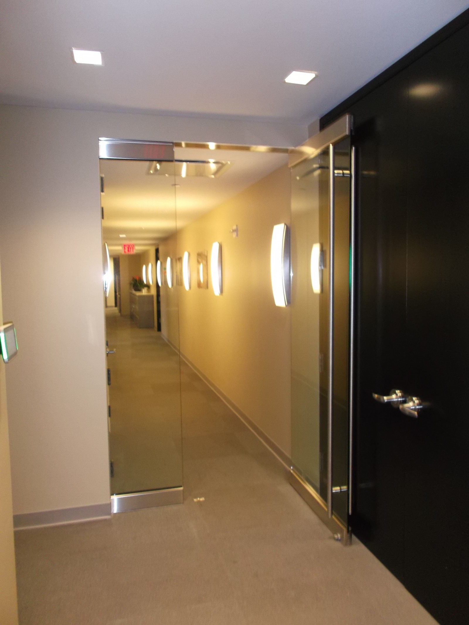 Six Flags Theme Park Offices 230 Park Ave New York, NY 10169 on ...