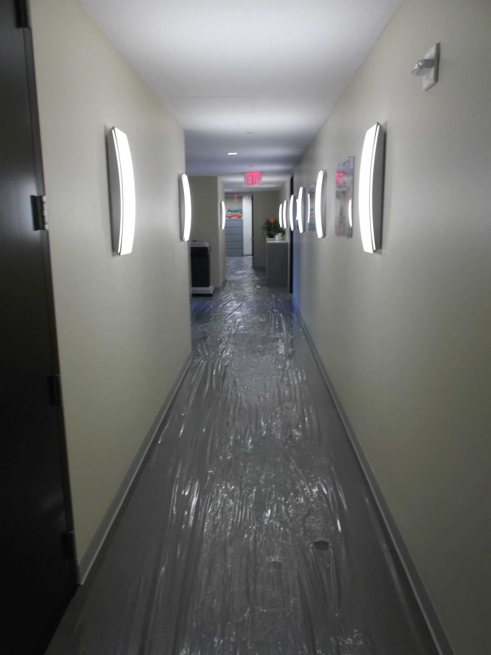 Six Flags Theme Park Offices 230 Park Ave New York, NY 10169 on ...