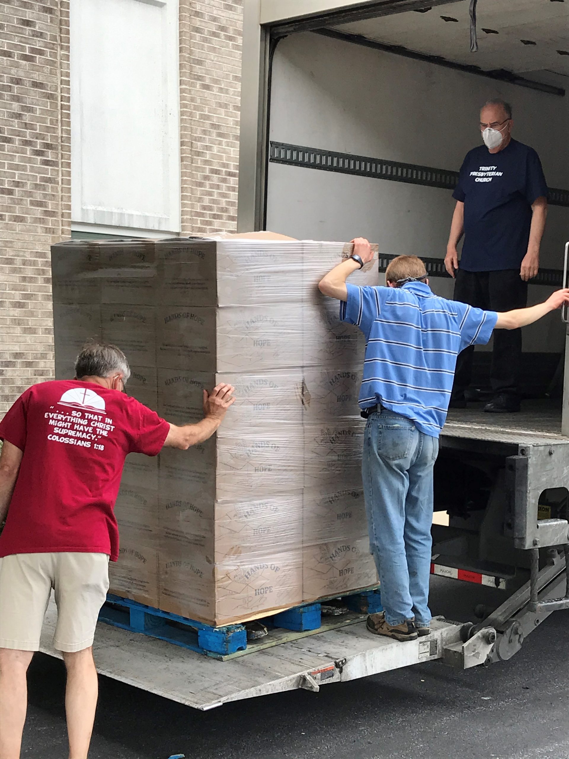 Food Box Distribution Pictures – Trinity Presbyterian Church (PCA)