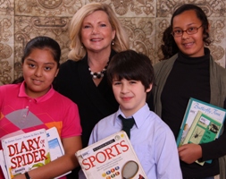 Alabama Librarian Sherry Hicks Wins Teacher of the Year | School ...