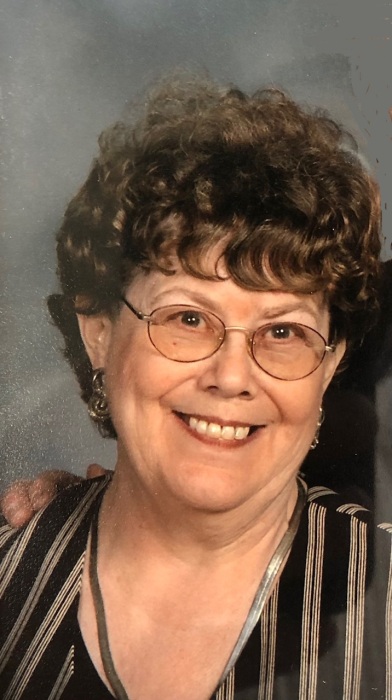 Betty Cave's Instagram, Twitter & Facebook on IDCrawl