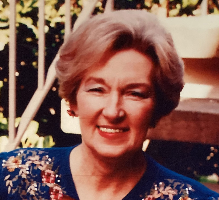 Anne Draper's Instagram, Twitter & Facebook on IDCrawl