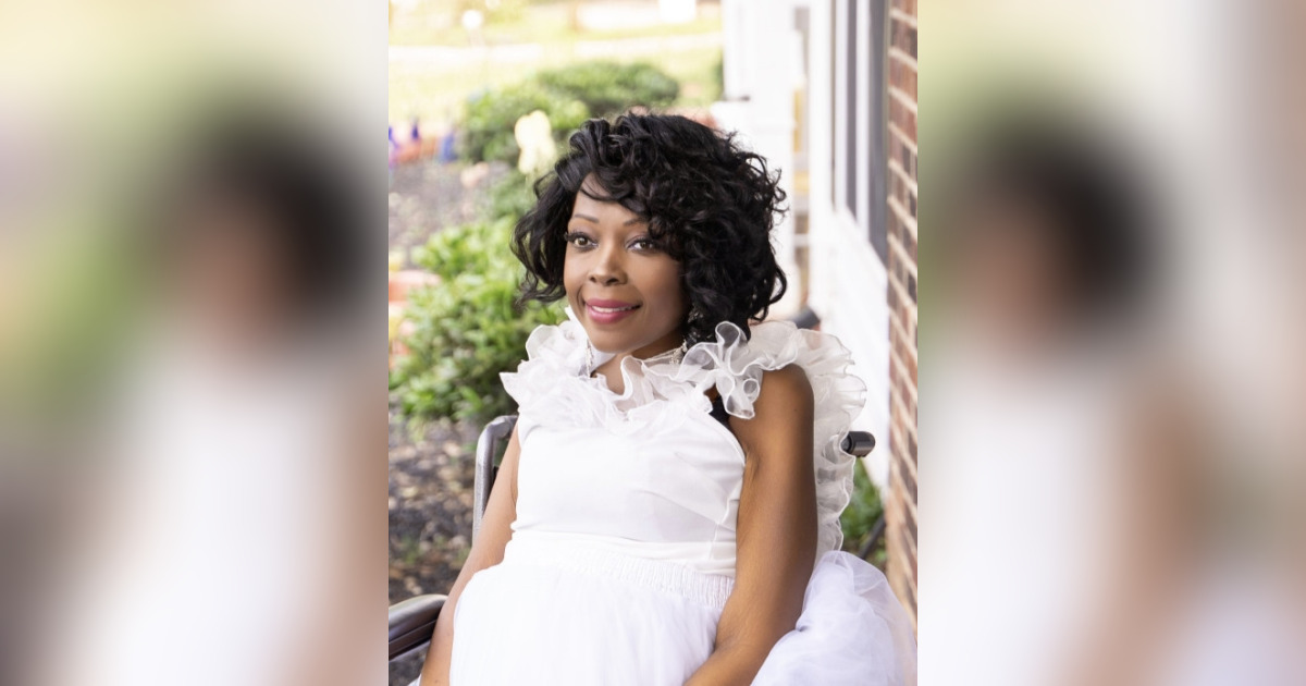 Carrie Being Aunt Julia