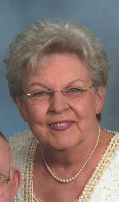 Lori Sheehan's Instagram, Twitter & Facebook on IDCrawl