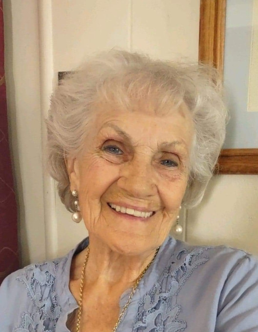 Florence Tanner's Instagram, Twitter & Facebook on IDCrawl