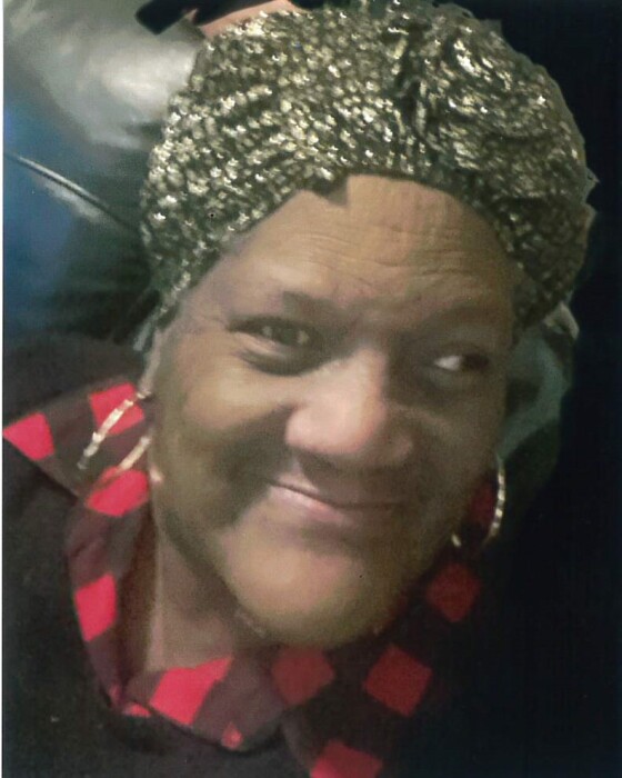 Wanda Lewis's Instagram, Twitter & Facebook on IDCrawl