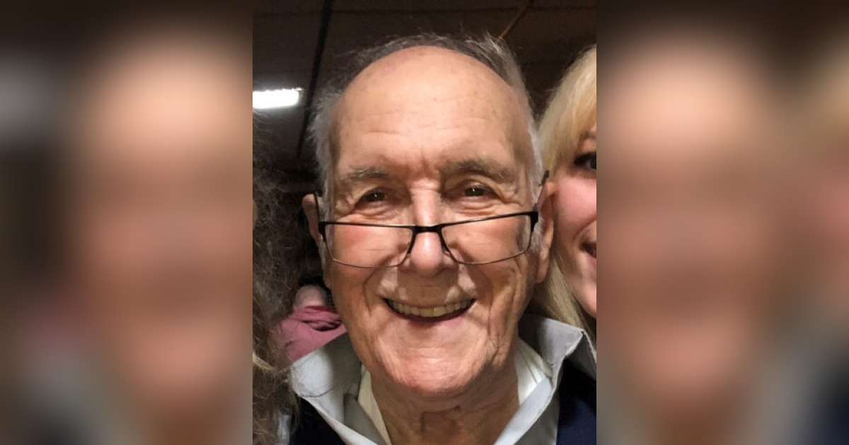 Ken Custer's Instagram, Twitter & Facebook on IDCrawl