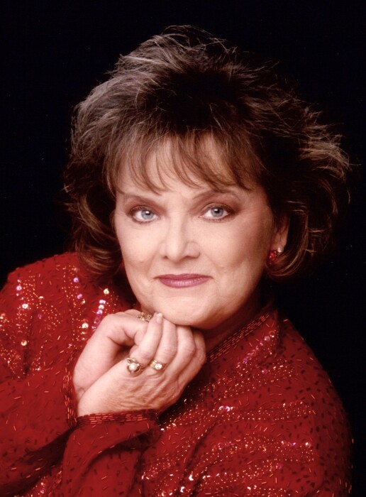 Becky Cartwright's Instagram, Twitter & Facebook on IDCrawl