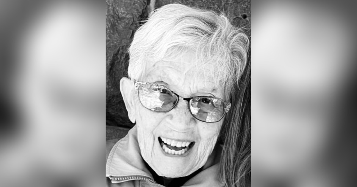 Elaine Watterson's Instagram, Twitter & Facebook on IDCrawl