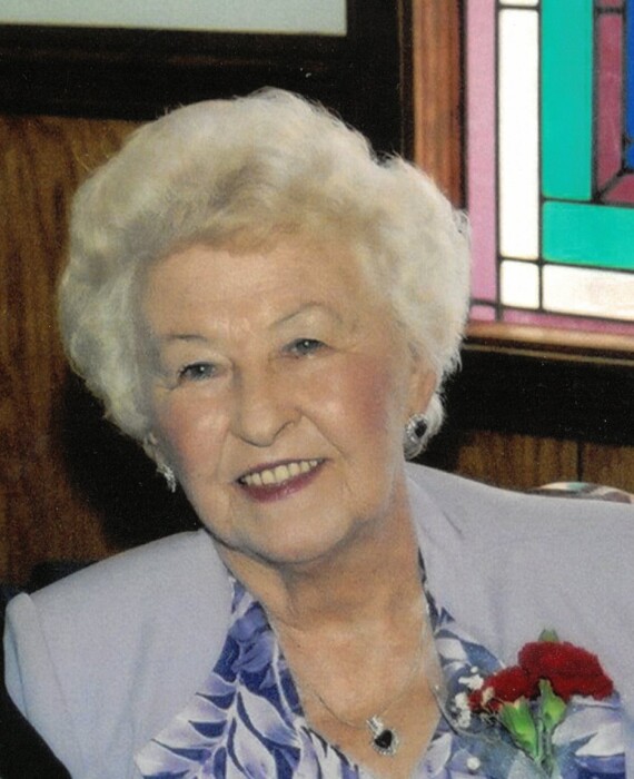 Barbara Devaney's Instagram, Twitter & Facebook on IDCrawl