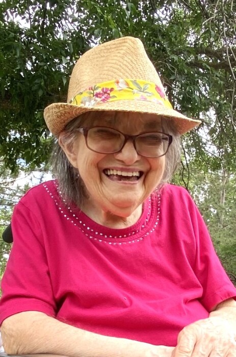 Sandra Goodwin's Instagram, Twitter & Facebook on IDCrawl