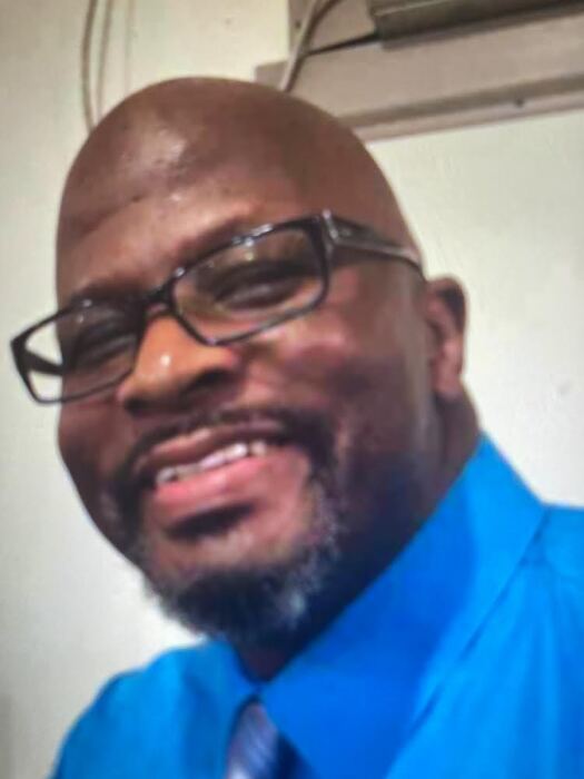 Timothy Bush's Instagram, Twitter & Facebook on IDCrawl