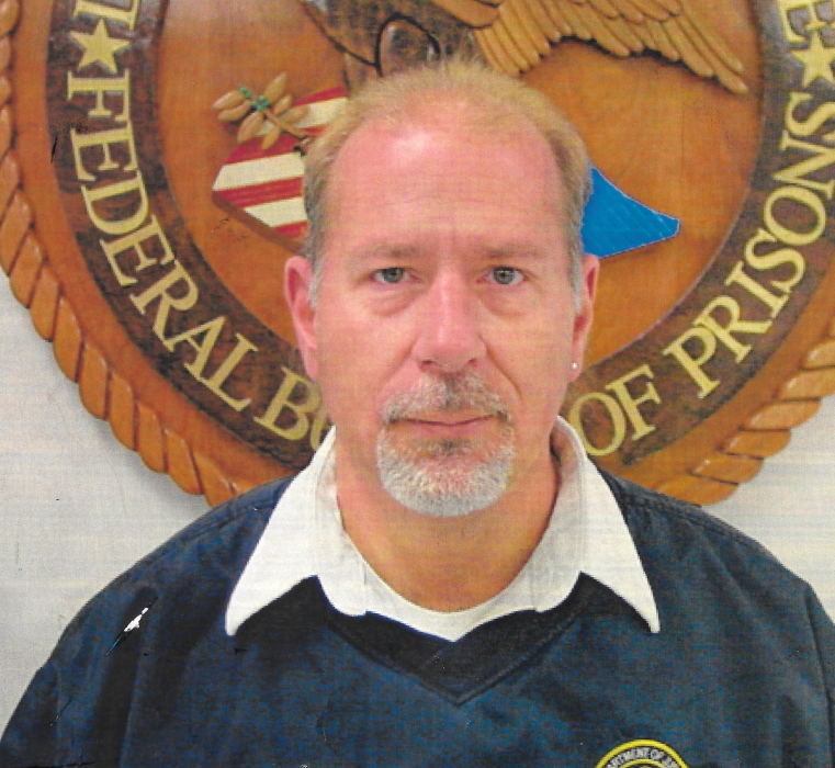 Roger Brandenburg's Instagram, Twitter & Facebook on IDCrawl