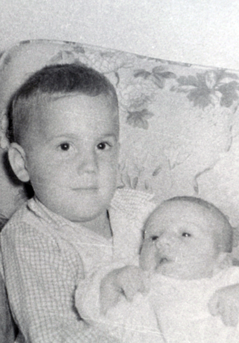 Debbie Burkhart's Instagram, Twitter & Facebook on IDCrawl