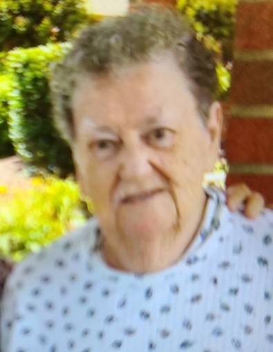 Elliott Hooper's Instagram, Twitter & Facebook on IDCrawl