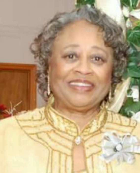 Alice Patterson's Instagram, Twitter & Facebook on IDCrawl