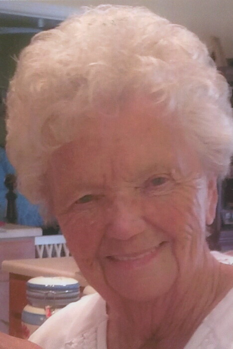 Dennis Smiley's Instagram, Twitter & Facebook on IDCrawl