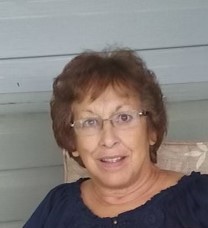 Elizabeth Moorman's Instagram, Twitter & Facebook on IDCrawl