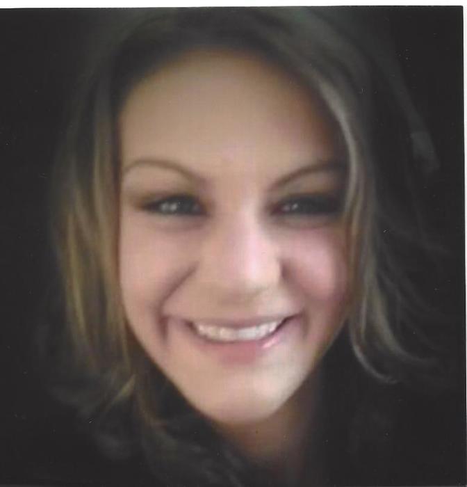 Amanda Costello's Instagram, Twitter & Facebook on IDCrawl