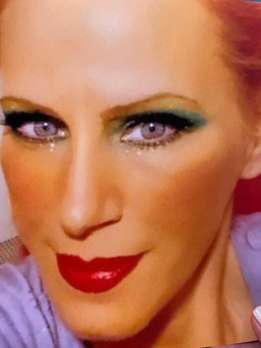 Christina Busby's Instagram, Twitter & Facebook on IDCrawl