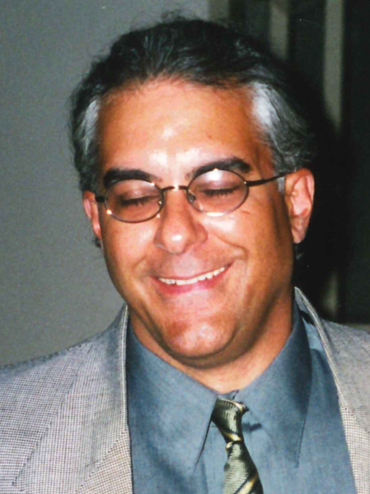 Robert Defilippo's Instagram, Twitter & Facebook on IDCrawl