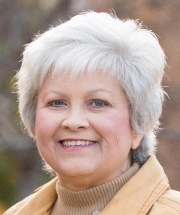 Kim Hawkins's Instagram, Twitter & Facebook on IDCrawl