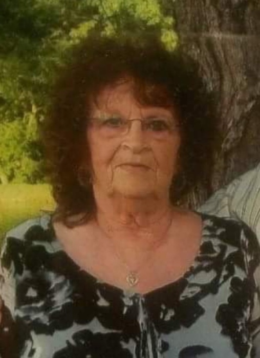 Shelly Cartwright's Instagram, Twitter & Facebook on IDCrawl