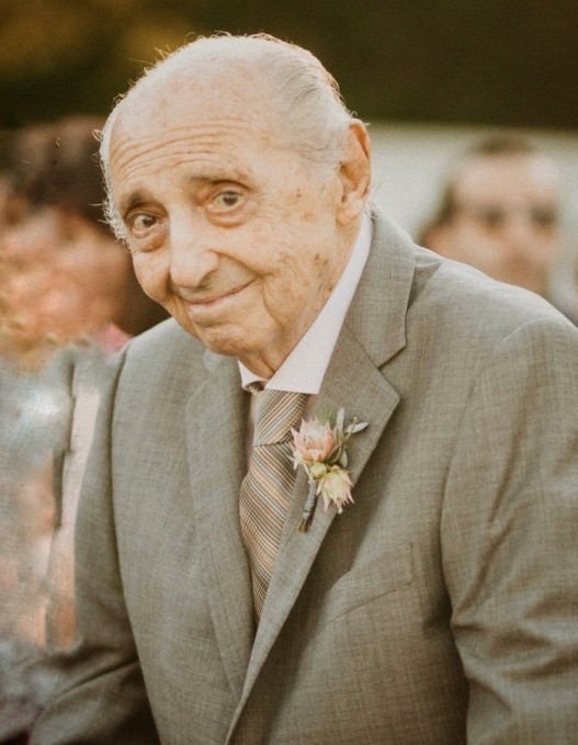 Mario Posillico's Instagram, Twitter & Facebook on IDCrawl