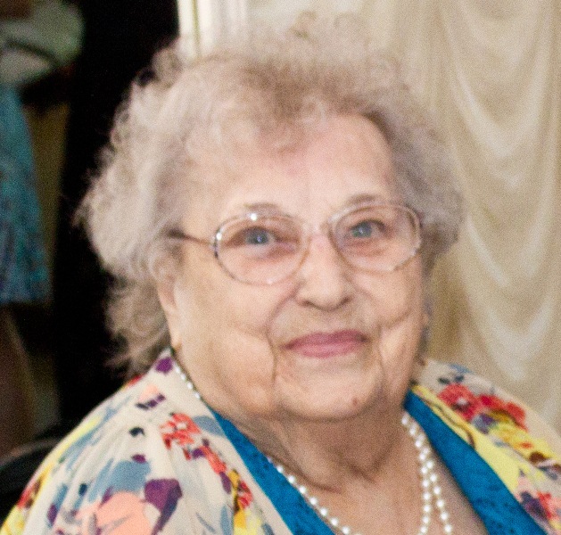 Annabelle Becker's Instagram, Twitter & Facebook on IDCrawl