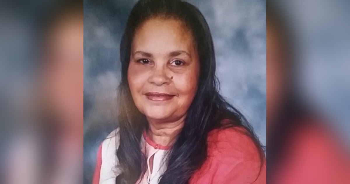 Lisa Locklear's Instagram, Twitter & Facebook on IDCrawl