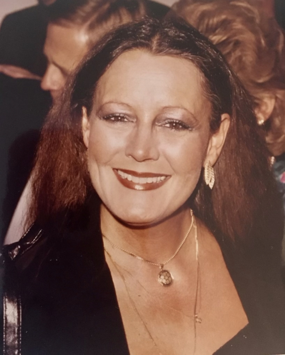 Alexandra Starling's Instagram, Twitter & Facebook on IDCrawl