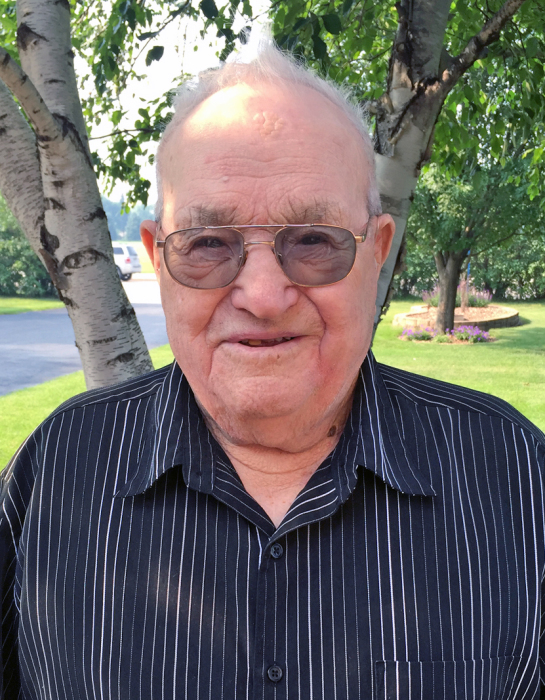 Daniel Redfield's Instagram, Twitter & Facebook on IDCrawl